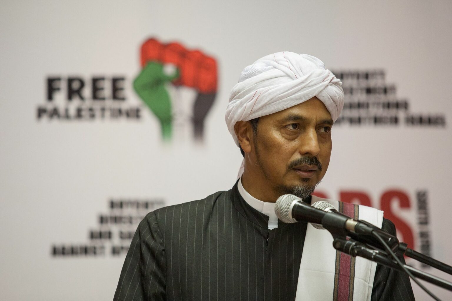 Salaah Times & Nearest Mosque Location